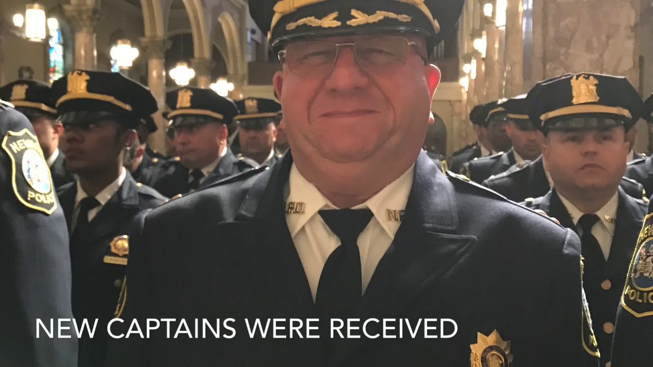Newly Promoted Police Captains and Lieutenants Are Sworn-in - YouTube