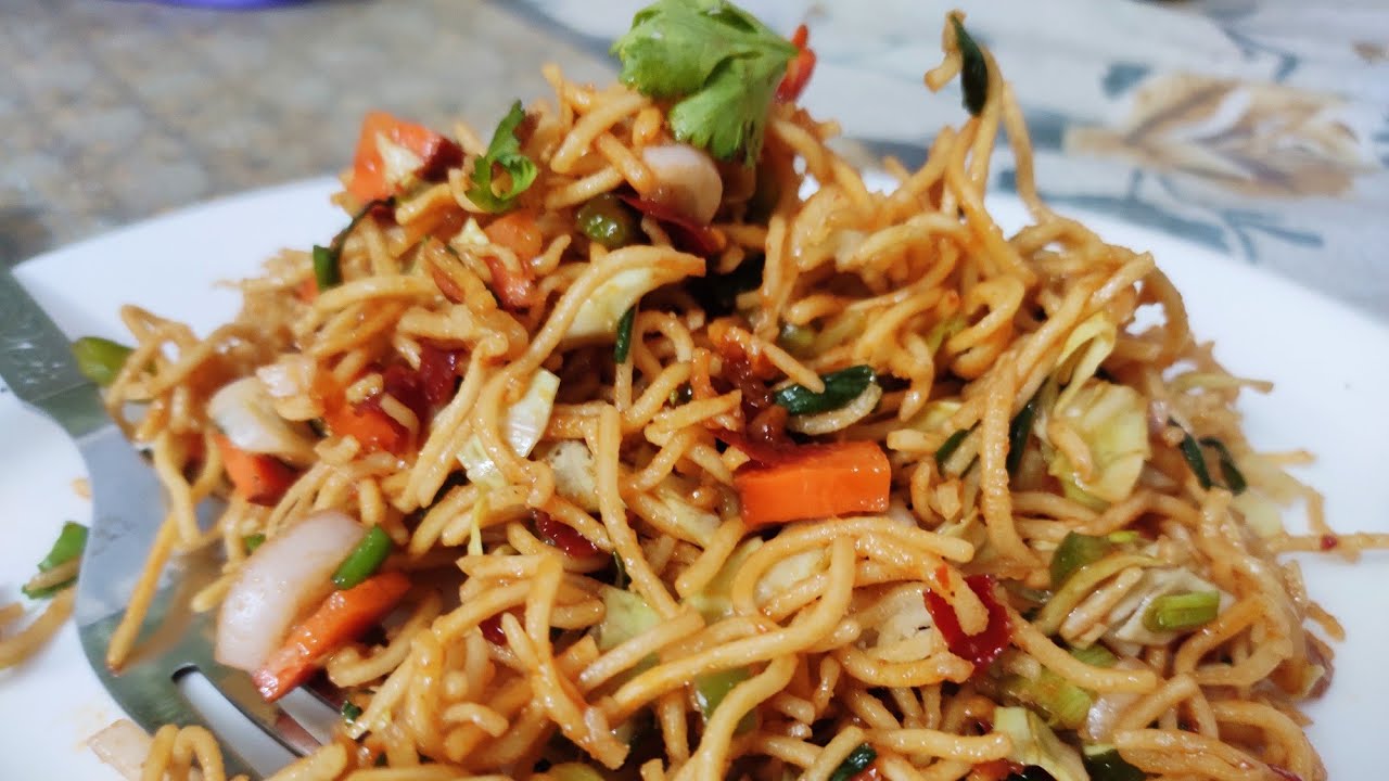 Crispy Noodles Bhel | How to make Crispy Noodles🍜 Bhel | कुरकुरे नूडल्स ...