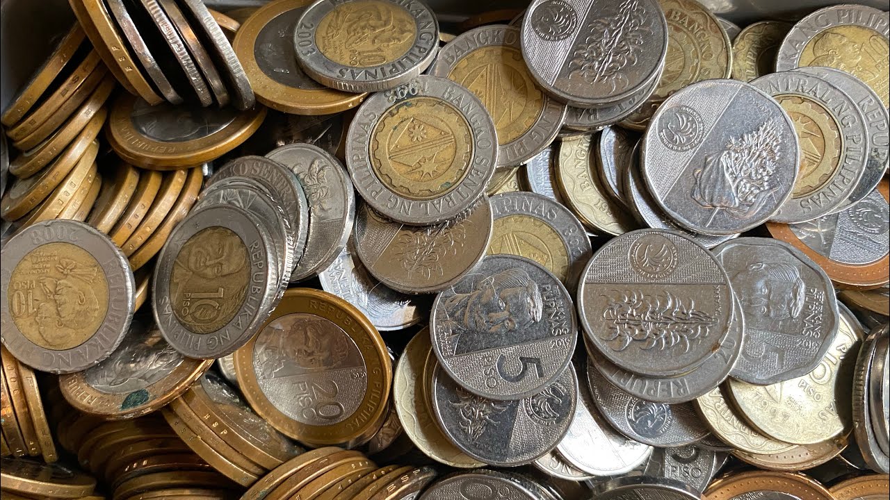 I save a lot of coins in 20 and 10, I tried to count them but my baby ...