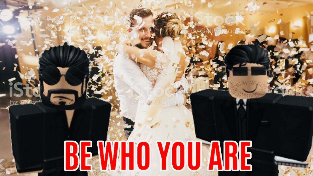 ATTENDING A ROBLOX WEDDING - YouTube