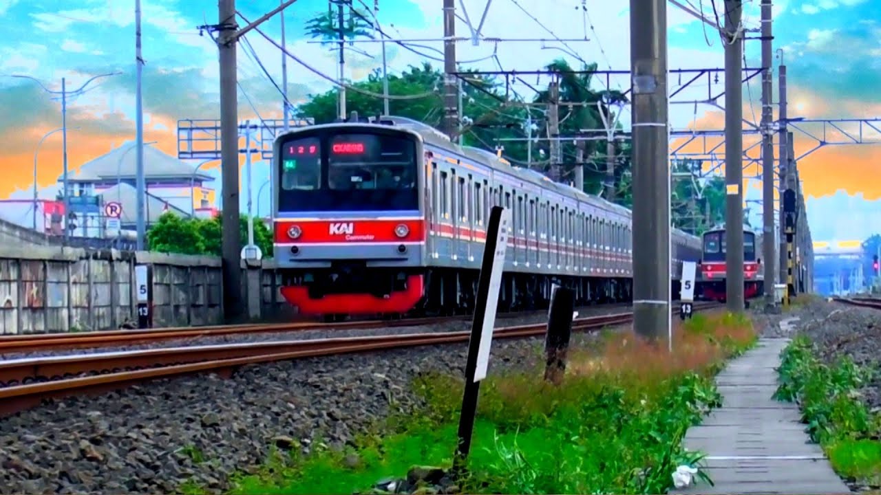 Nonton KRL Ngebut Dijalur Blue Line Taspat 80 KM/Jam Dilahap Habisss ...