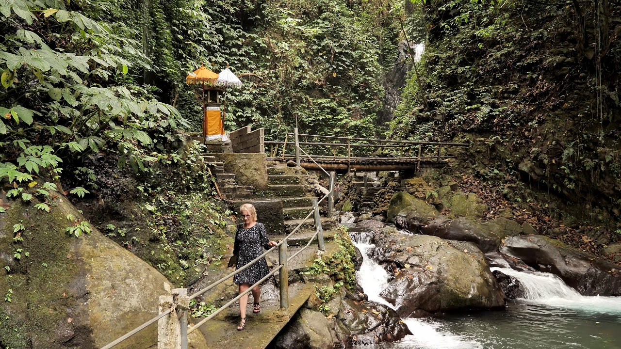 Git Git Waterfall - YouTube