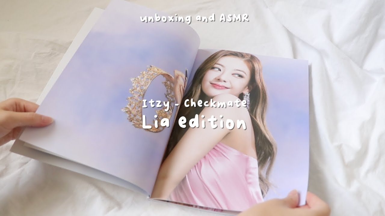 Itzy CHECKMATE Album Unboxing + ASMR | 👸🏻 Lia edition 👑 - YouTube