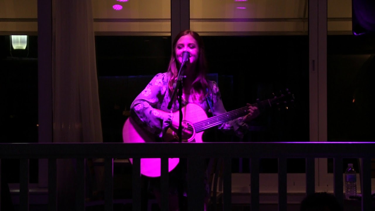 Amanda Nolan - (Cover) "Before He Cheats" - YouTube