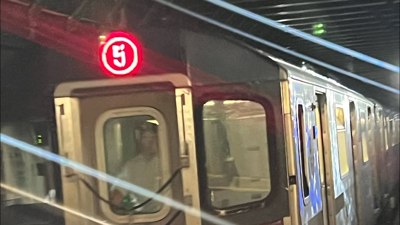 5 train Action@ Freeman Street - YouTube