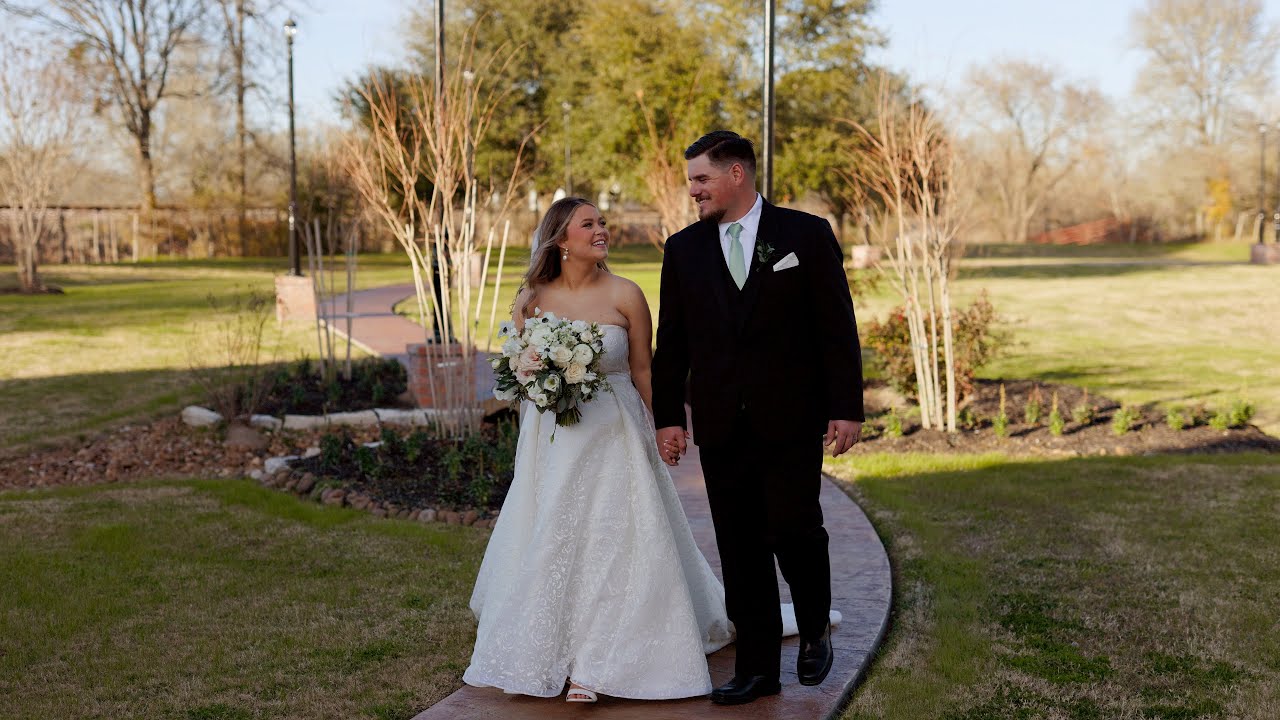 Sierra & Patrick / Wedding in Montgomery, Tx / Olde Dobbin Station ...
