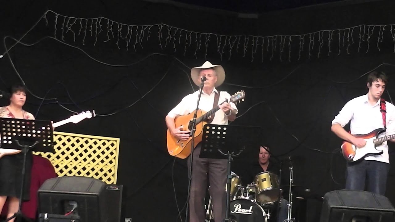 Steve Longhurst Camooweal - YouTube