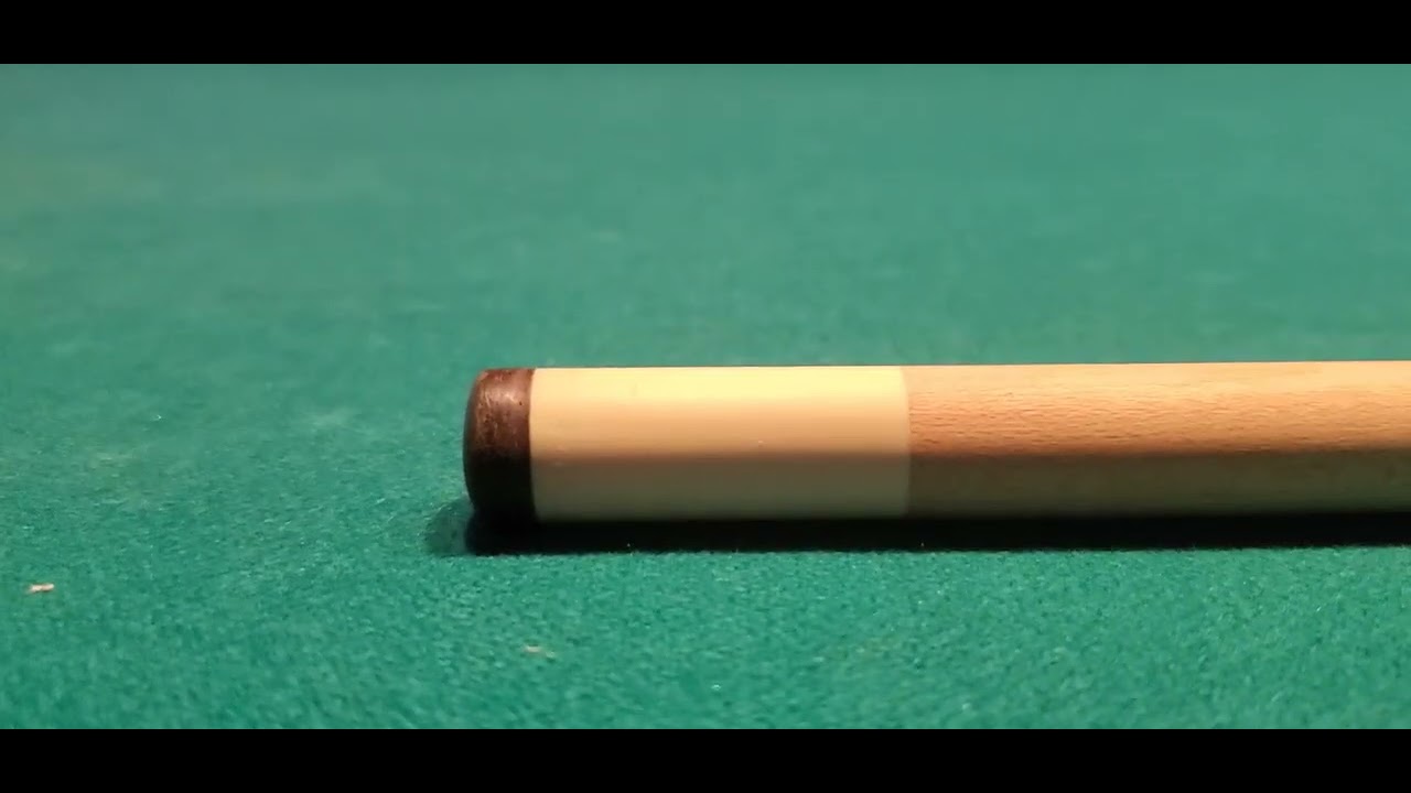 Meucci Originals 84-5 pool cue - Roll Test Number 2 - YouTube