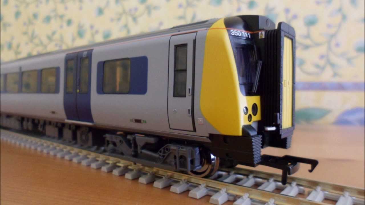 A quick overview of the Class 350 Desiro in Silverlink unbranded livery ...