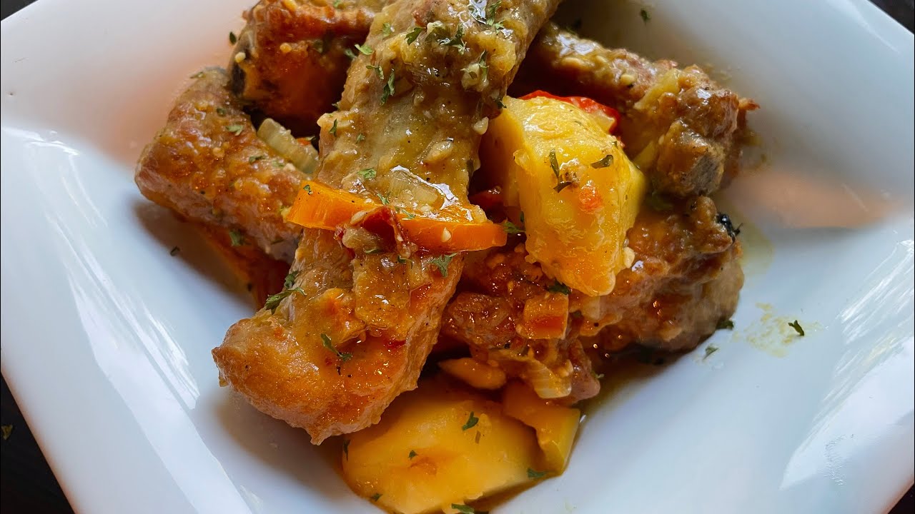 How to Make Smothered Ribs - YouTube