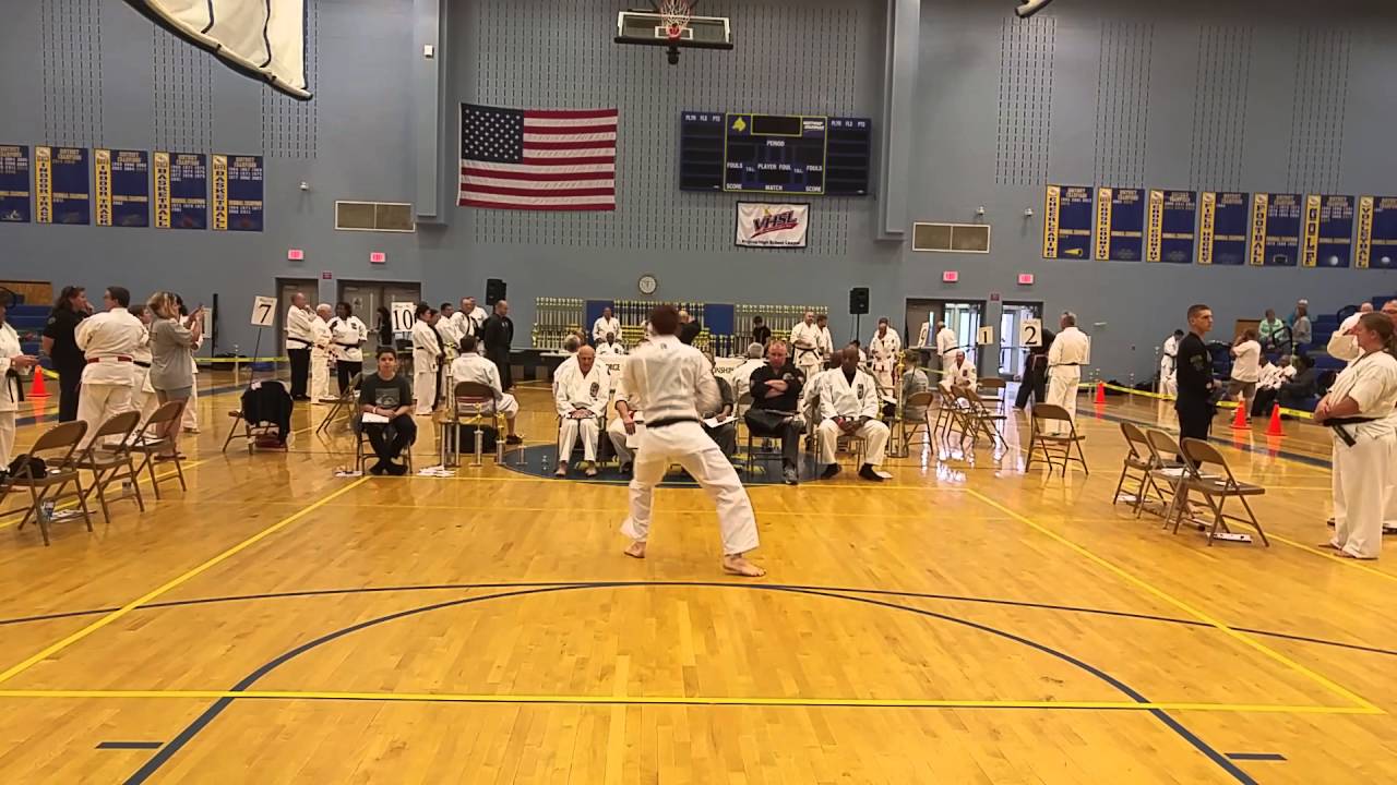 Seiyunchin Kata 2016 King George Isshin Ryu Karate Open - YouTube