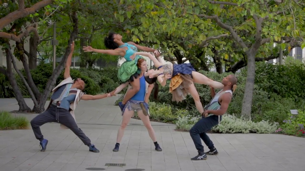 Invertigo Dance Theatre - 2017 Reel - YouTube