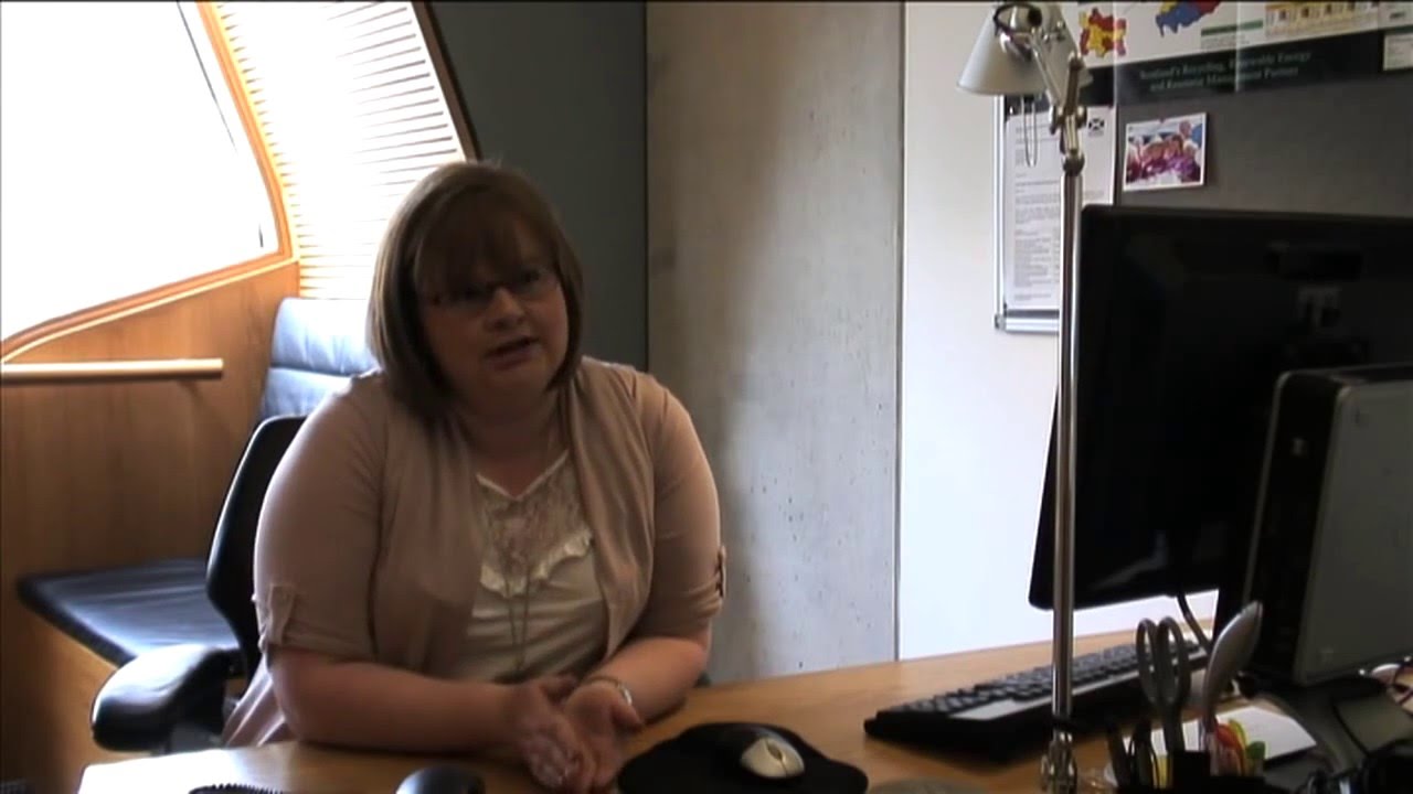 Embedded Journalism vs Unilateral Journalism - YouTube