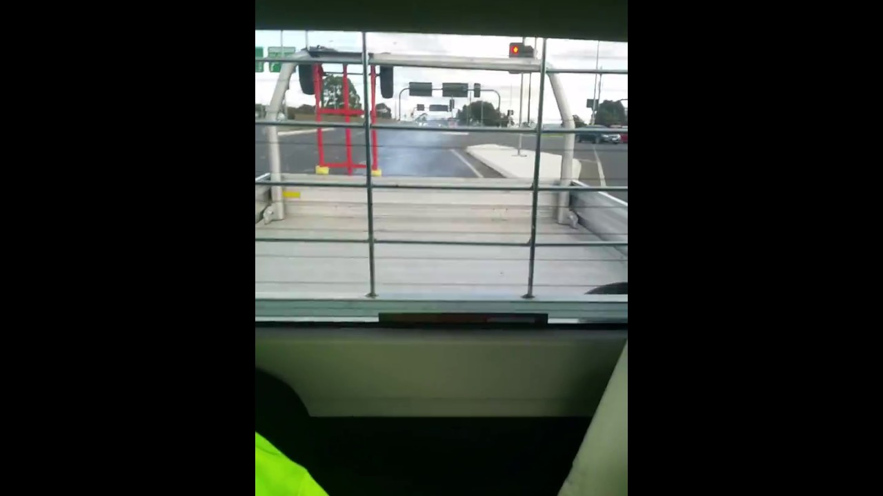 Hilux Workmate 2015 DPF Problems blowing smoke - YouTube