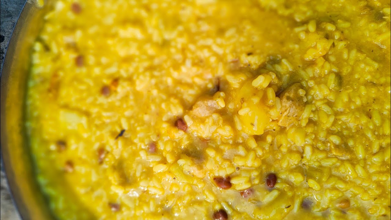 Mix vegetable's hochpoch & khichdi and papar - YouTube