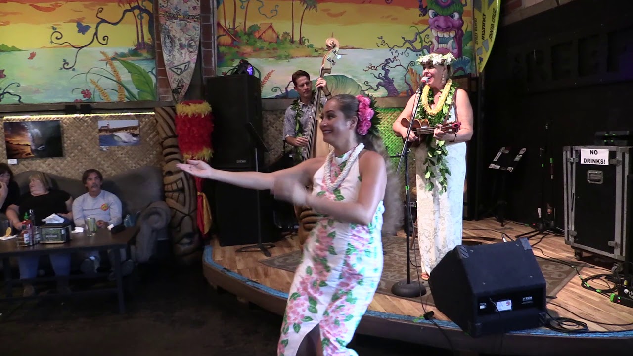 "Lei Nani", By Christy Leina'ala Lassiter, Hula By Noe Noe Kekaualua ...