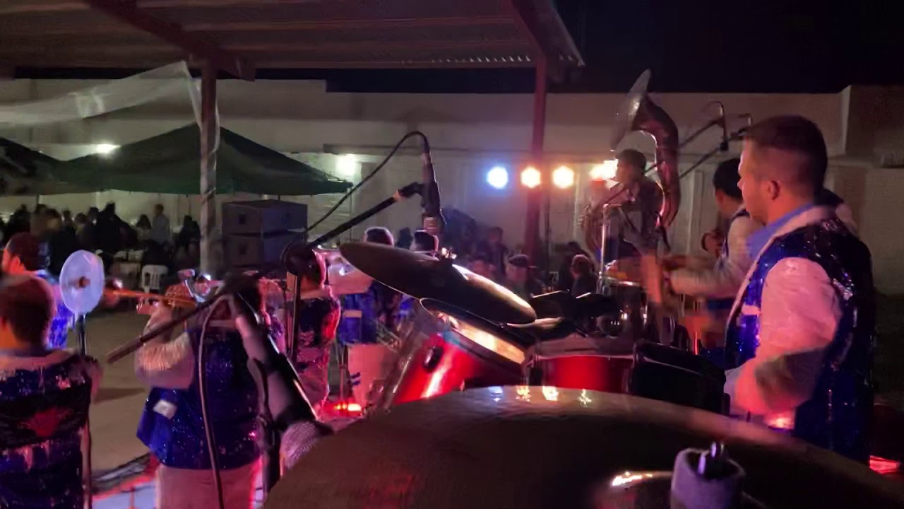 Desde palmitas sinaloa que buen ambiente Banda nc de Manuel Diarte ...