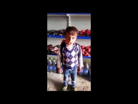 Çarpım tablosunu yalayıp yutan çocuk