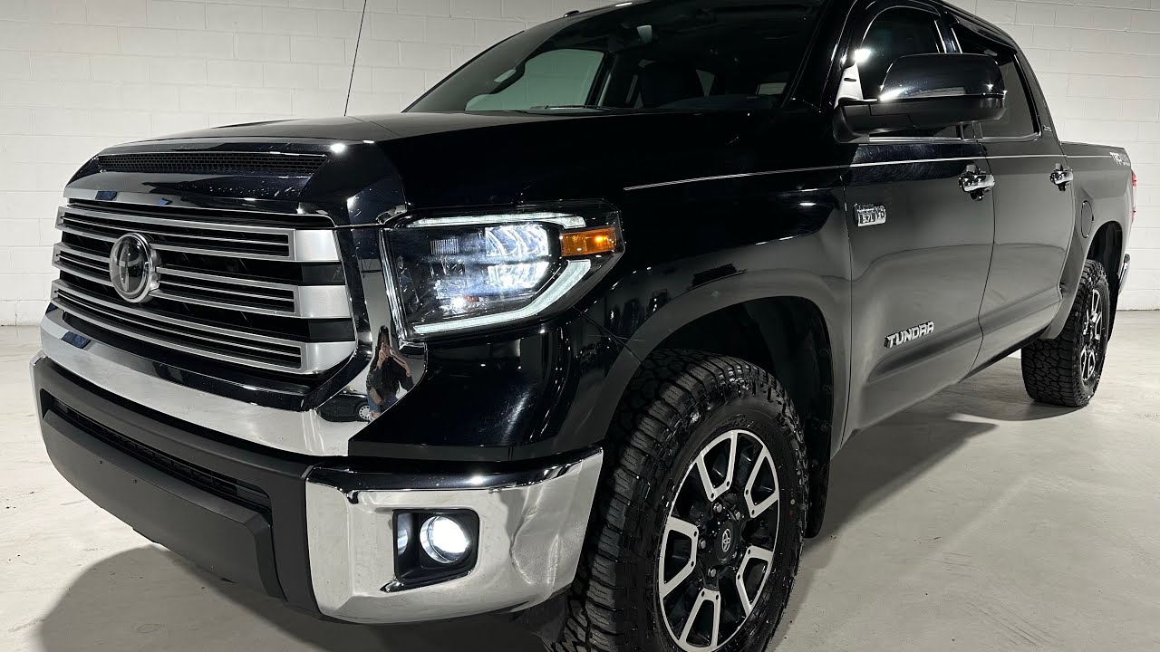Walk Around of our 2019 Toyota Tundra V8 - YouTube
