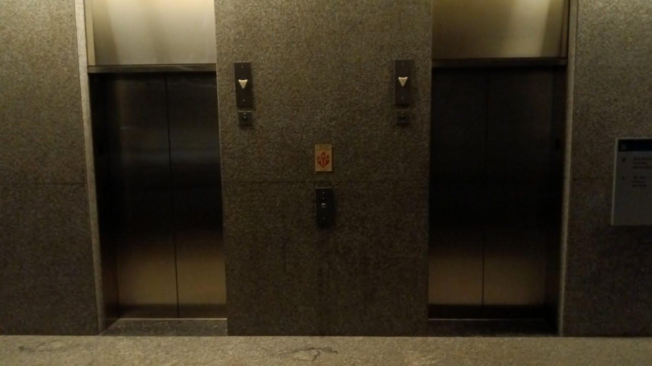 2007 KONE Hydraulic Elevators At Kansas City Convention Center Grand ...