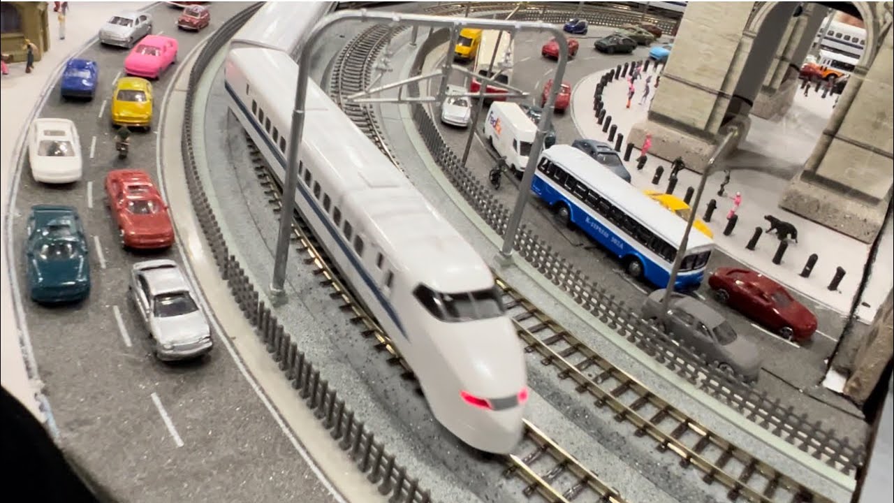 Beautiful Japanese Shinkansen Bullet Train displayed at model Train ...