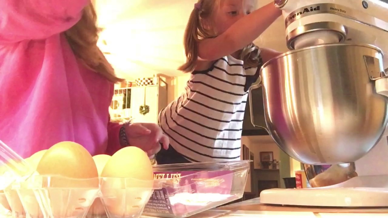 The best cooking show ever - YouTube