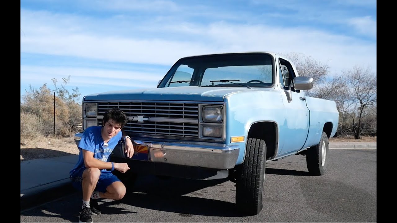 Here's What it's Like to Drive a Pickup Truck From the 1980's - YouTube
