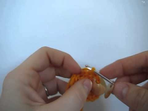 How to crochet with sequins - YouTube