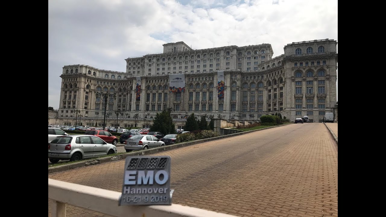 EMO World Tour 2019 - Bukarest, Romania & Sofia, Bulgaria - YouTube