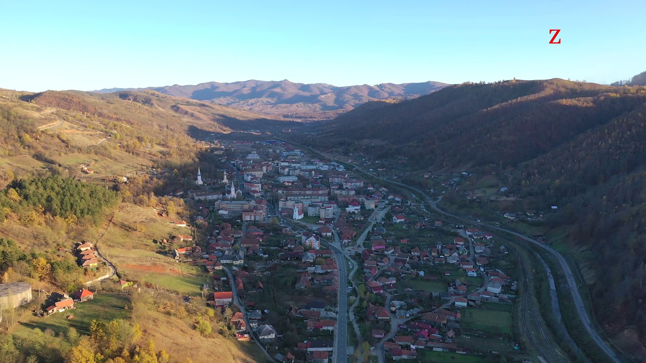Orașul Zlatna, judetul Alba, fostul Ampelum, o poarta spre Muntii ...