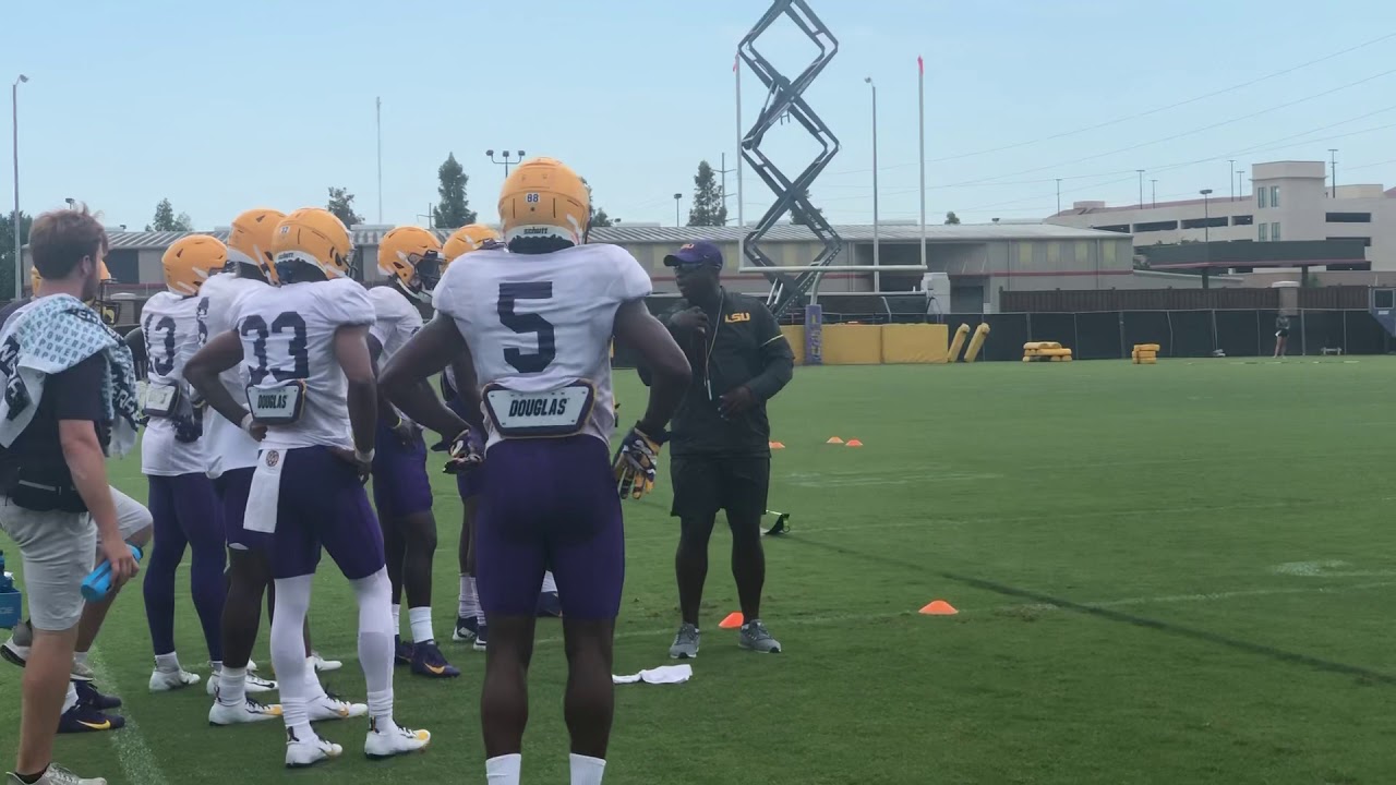 LSU WRs being coached up by WR coach Mickey Joseph - YouTube