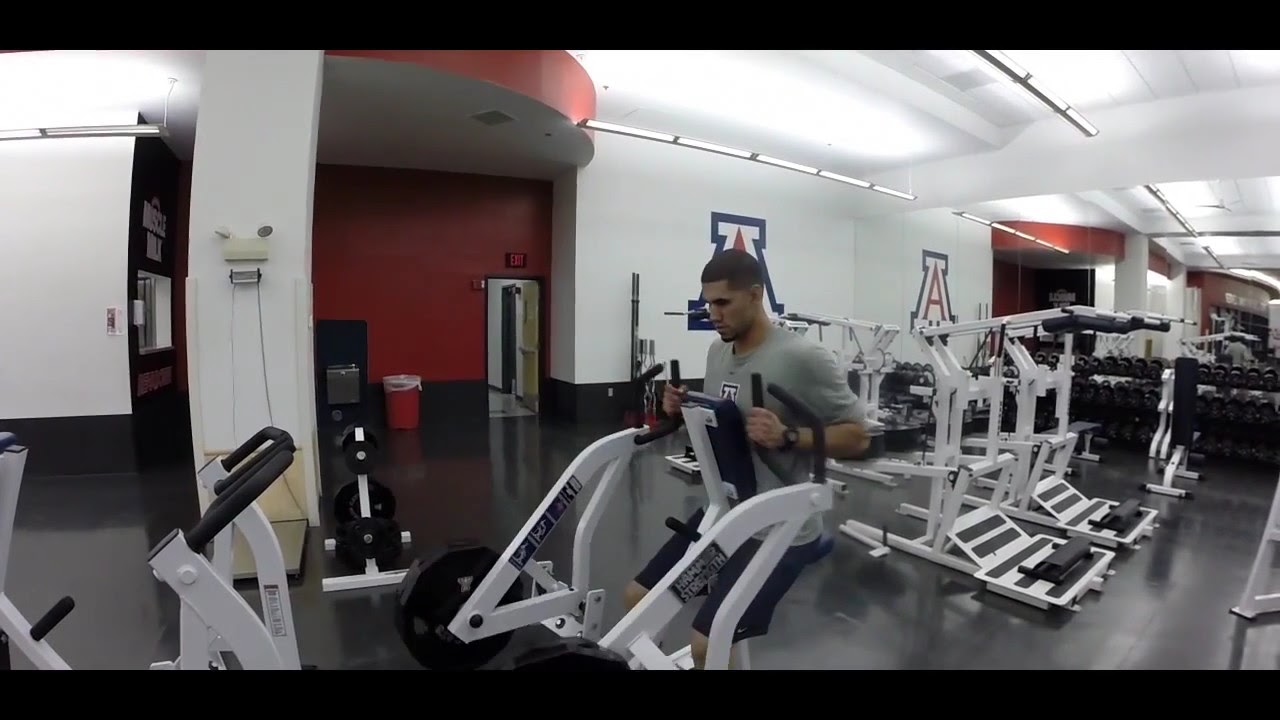 Hammer Strength Mid Row Exercise Demonstration - YouTube