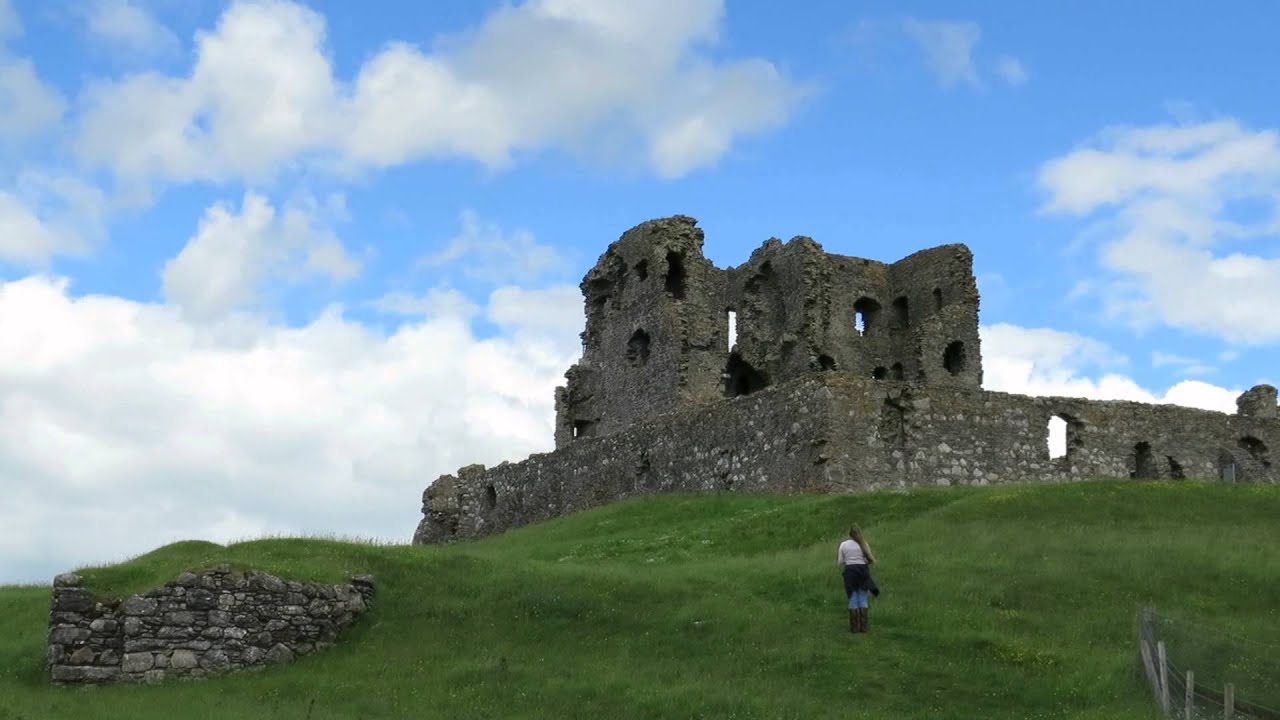 Approaching Cochran Castle - Scotland - YouTube