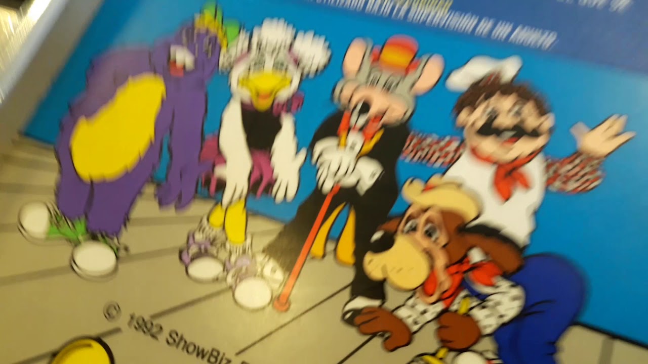 CEC Classics: "Chuck E. Cheese's Match Game". - YouTube