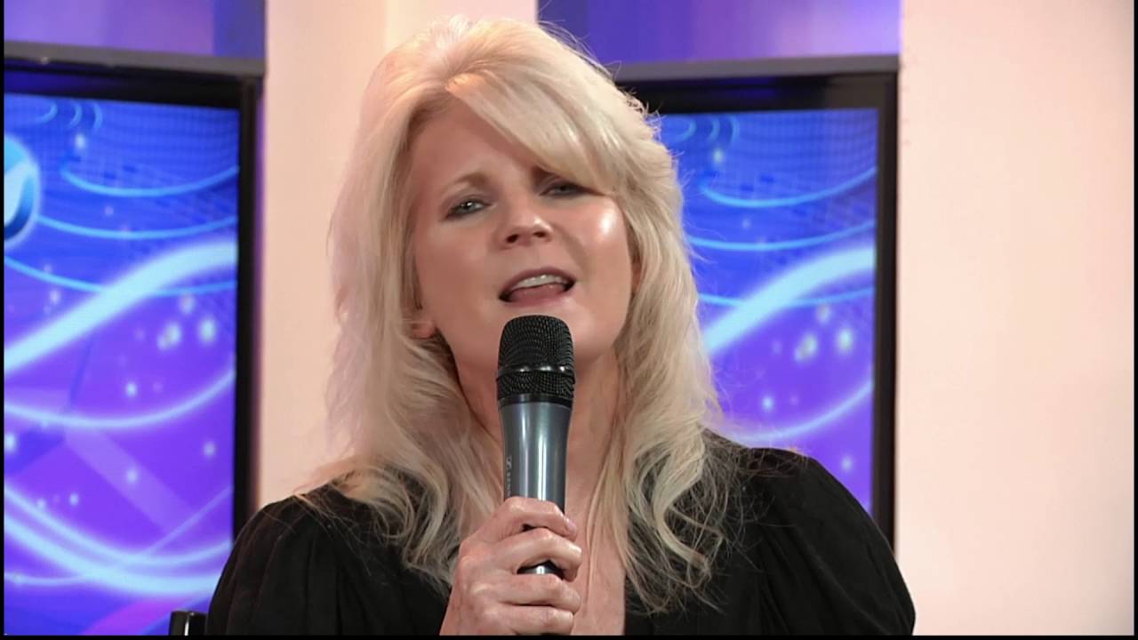 Vonda Beerman "I Love You Anyway" - YouTube