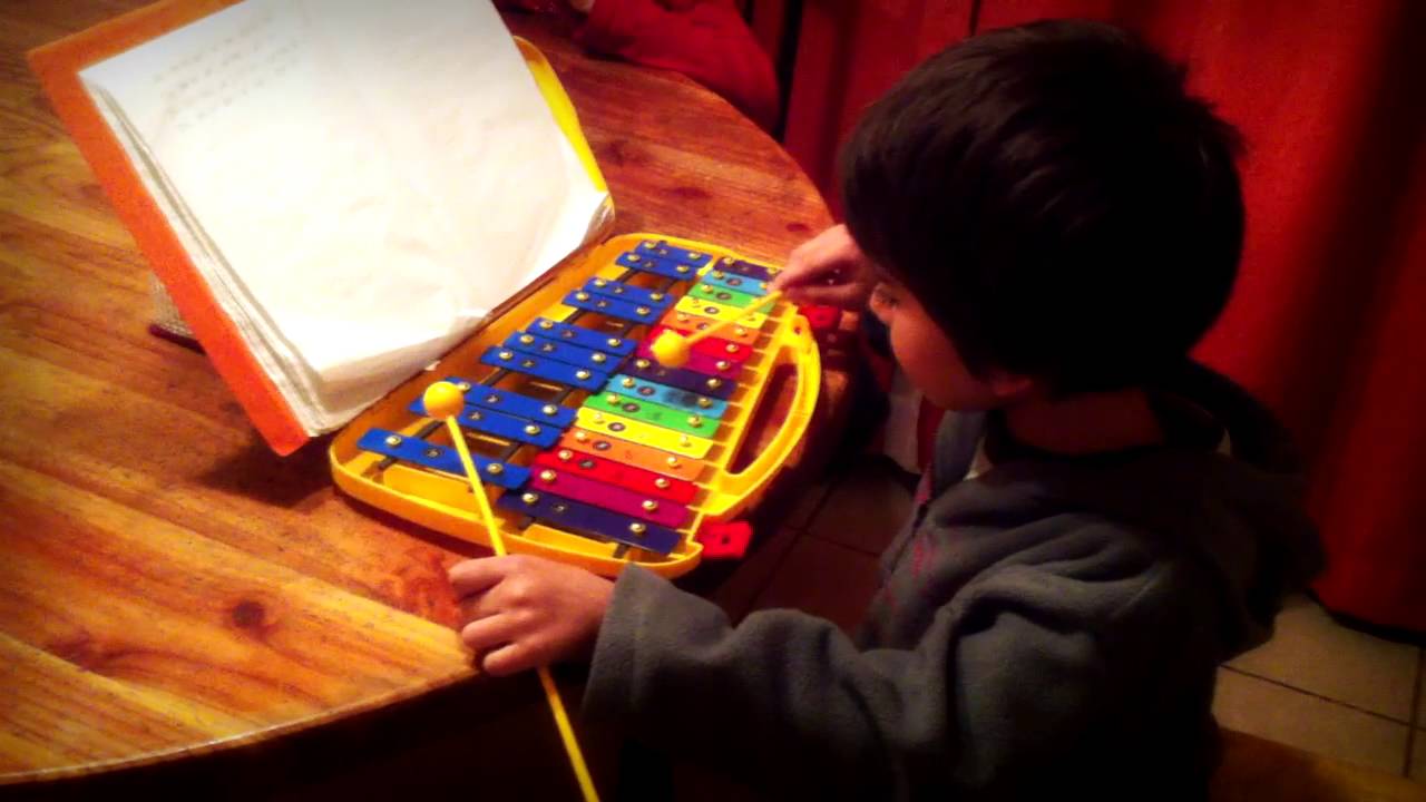 Como tocar Dame la Mano y Danzaremos en xilófono por BENREXPLAY - YouTube