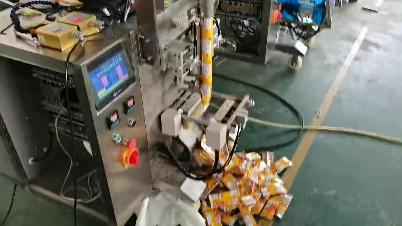 Vibrating Disk Packaging Machine - Packaging Spoon Demonstration ...