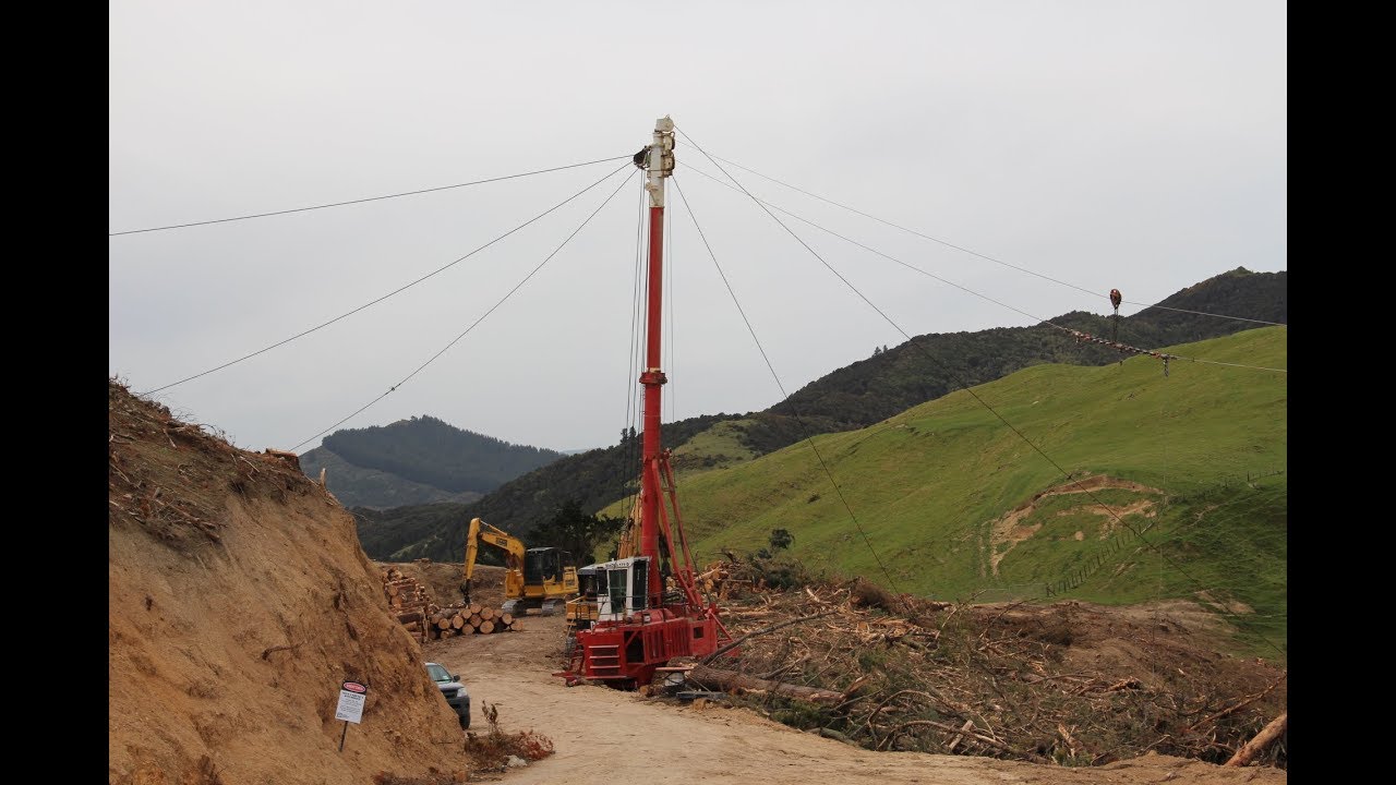 HOW TO OPERATE A MADILL 171 YARDER , OPERATOR VIEW - YouTube