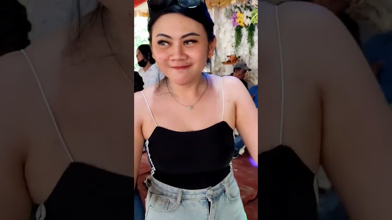 goyangan gemoy bikin penonton gak mau pulang - YouTube