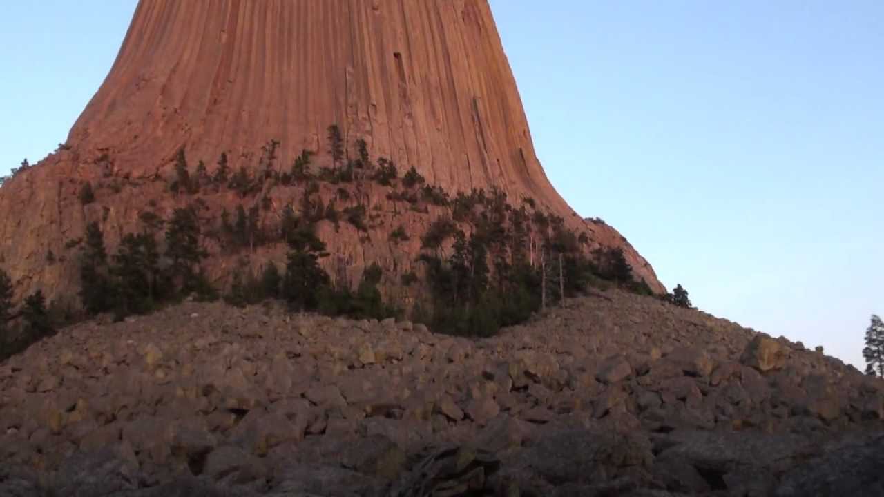 Devils Tower - A quick tour and over view 360 - YouTube