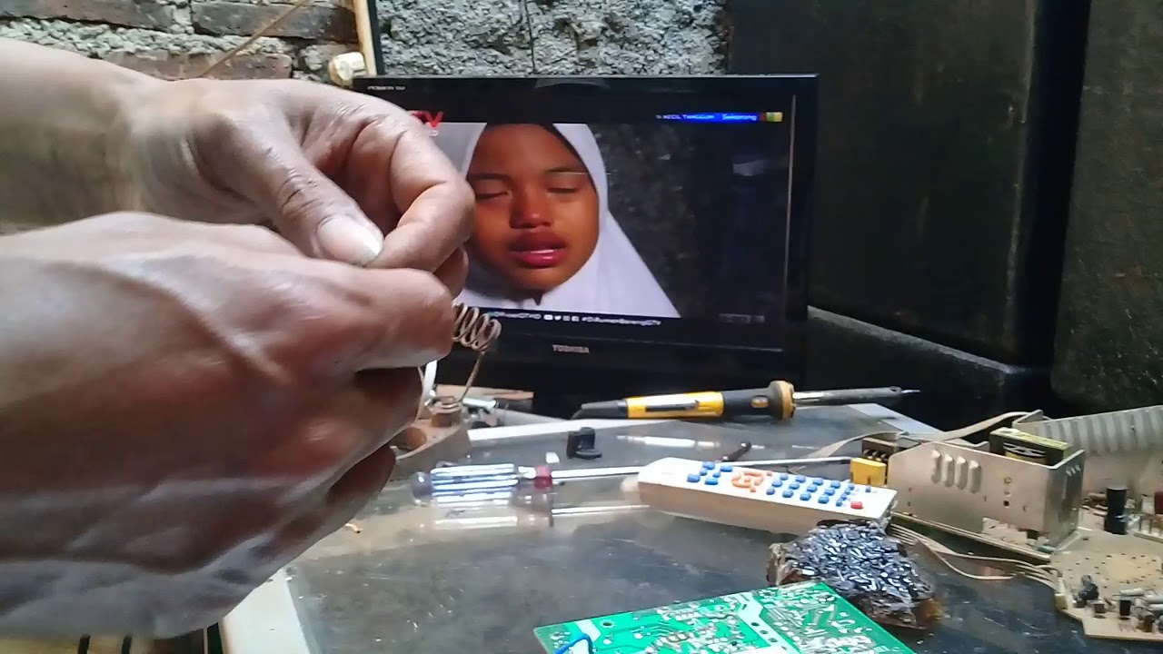Cara mudah memanfaatkan backlight led bekas - YouTube