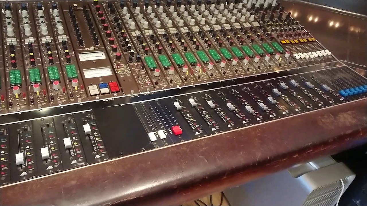 Bosky Studios Raindirk - FaderMate Movement Test - YouTube