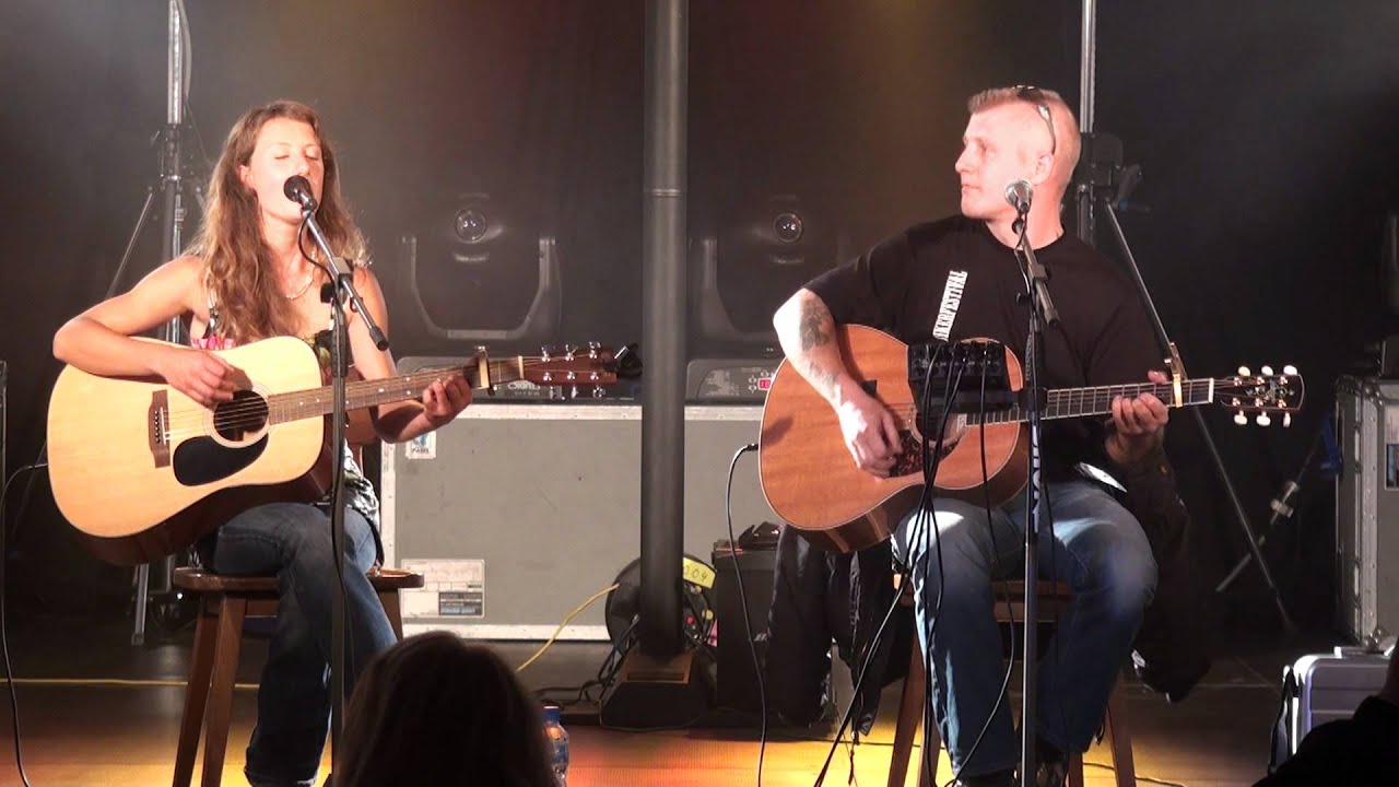 SUZIE CANDELL & KURT FREI @Cholbesüder Bikerfestival 2011 - YouTube