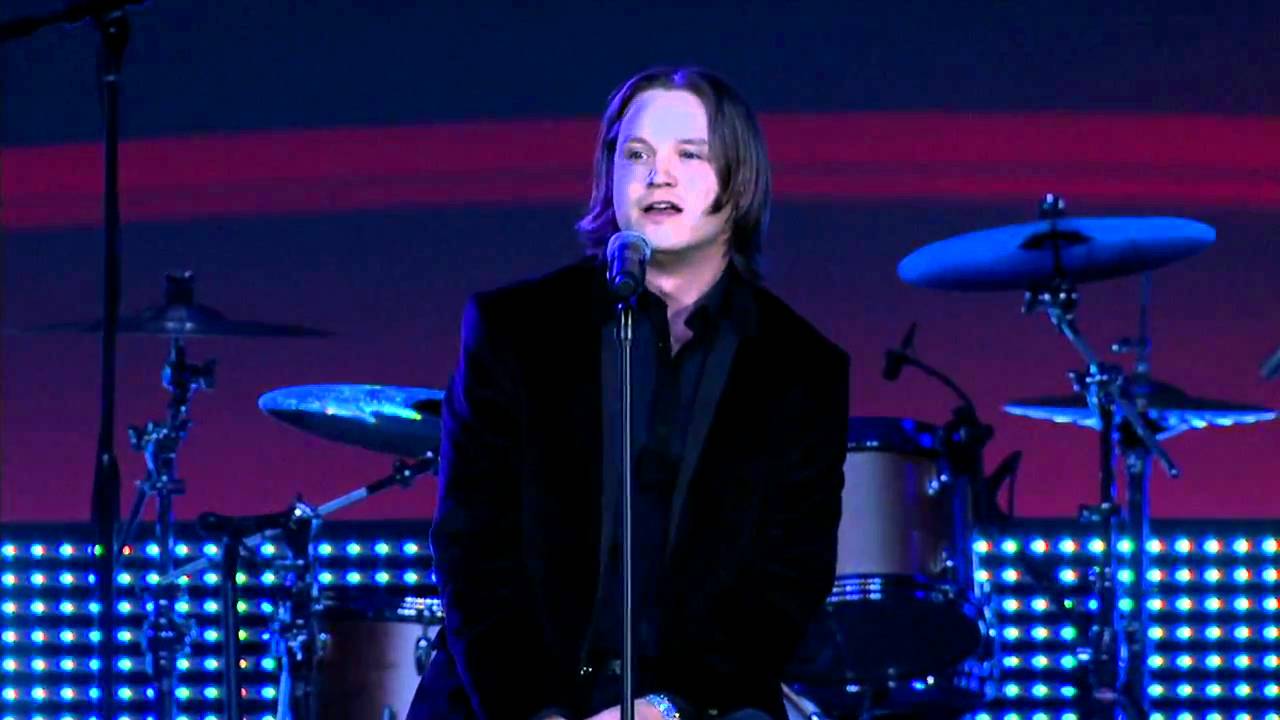 Josh Kear Performs "Need You Now" at ASCAP Pop Music Awards - YouTube