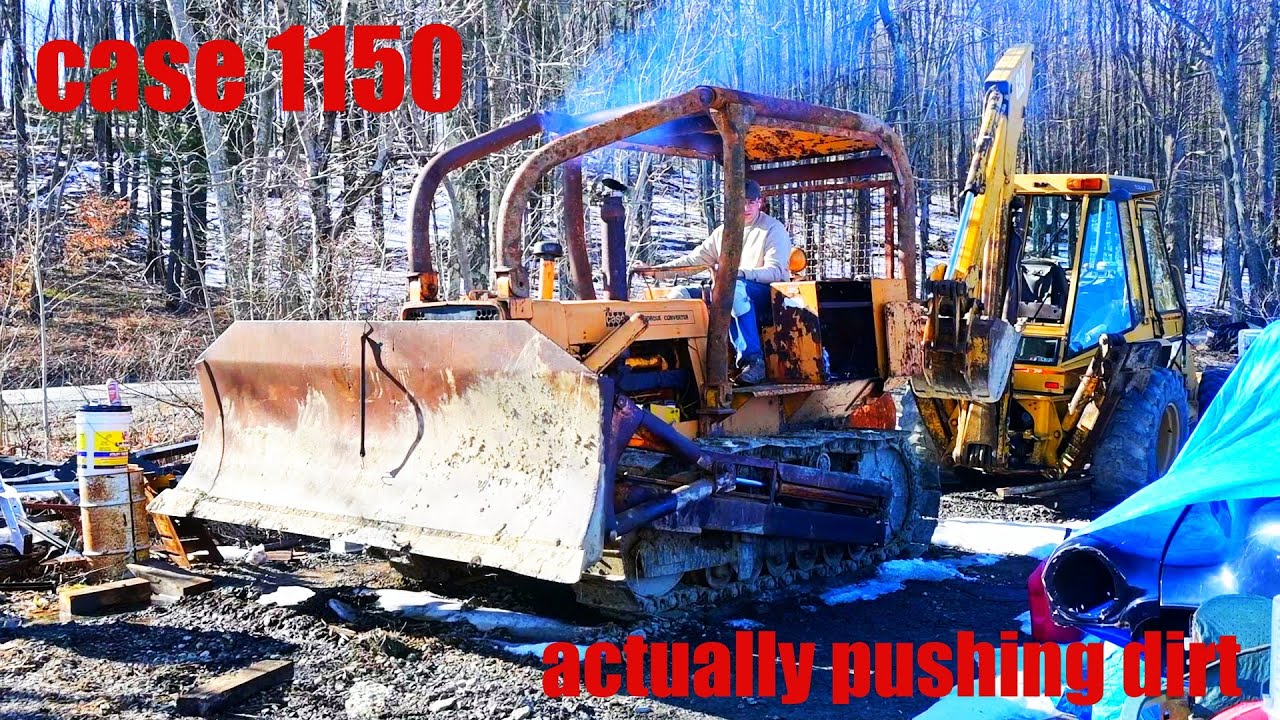 Case 1150 It pushes dirt - YouTube