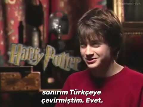 Daniel radcliffe hagrid'e yaptığı telefon şakası ( telefonun dilini türkçeye çevirmiş) tr altyazılı.