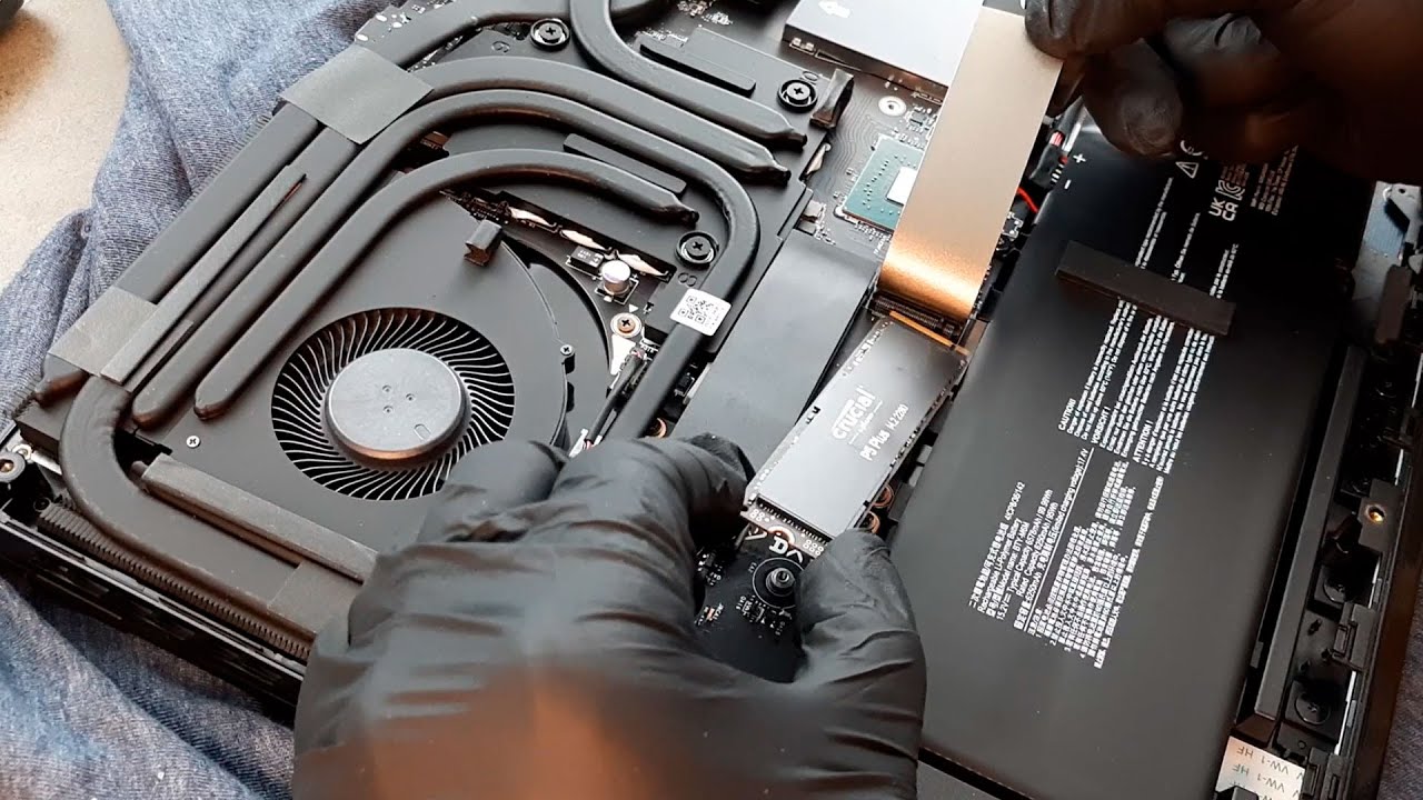 MSI GE77HX Laptop - How to upgrade SSD and Ram - YouTube