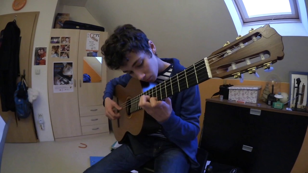 Hot Cherry von Alfred Schadeberg, gespielt von Noah Hassan - YouTube