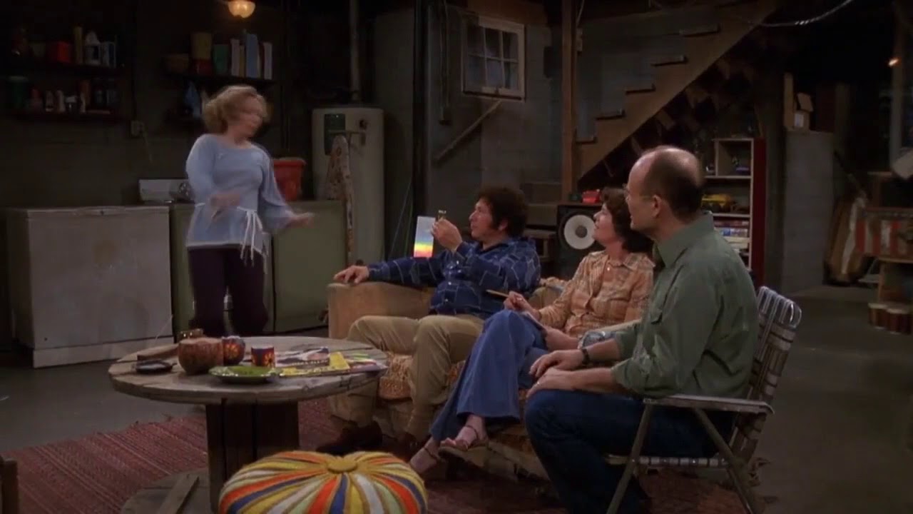 Kitty Foreman Dancing to Kirby Music - YouTube