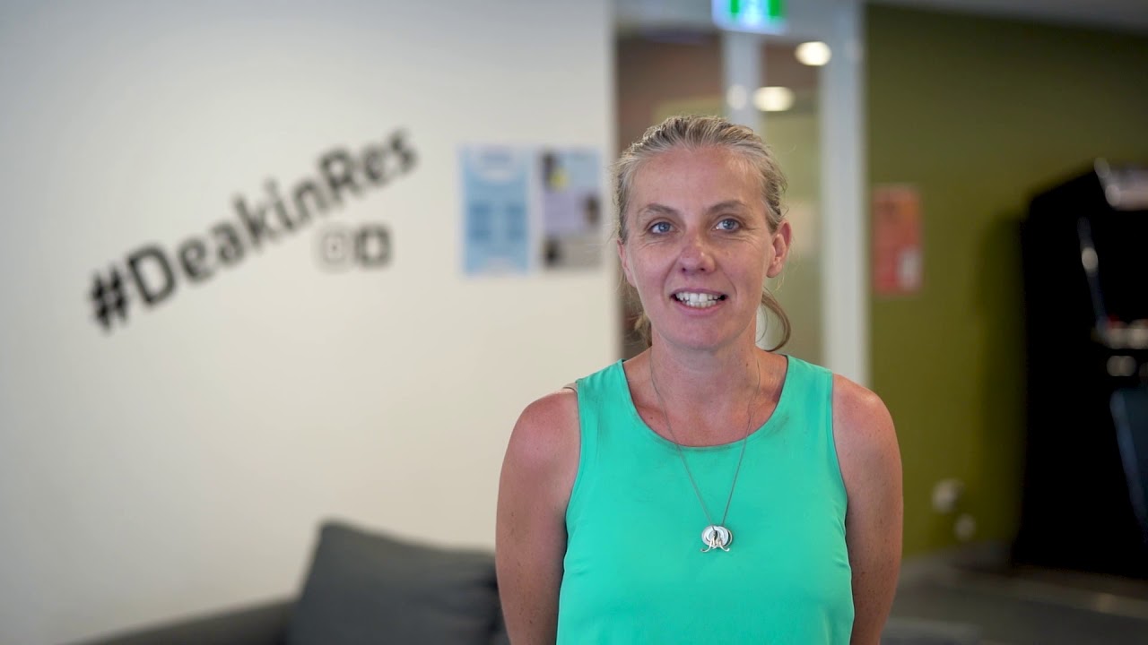 Angela Fragiacomo - Deakin Res - YouTube